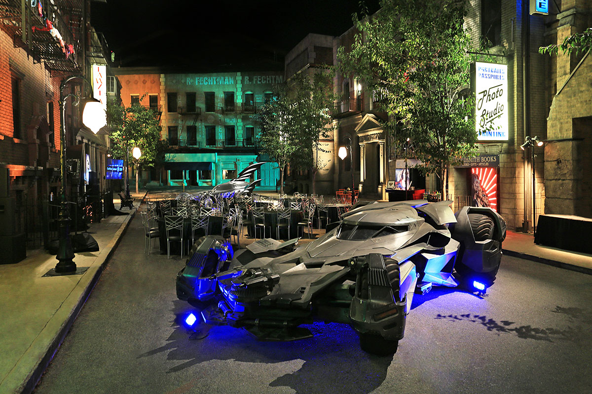 SUPERHERO DINNER - Warner Bros. Special Events